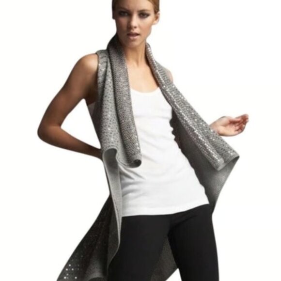 Alice + Olivia | Sweaters | Alice Olivia Bergdorff Goodman Cascade ...